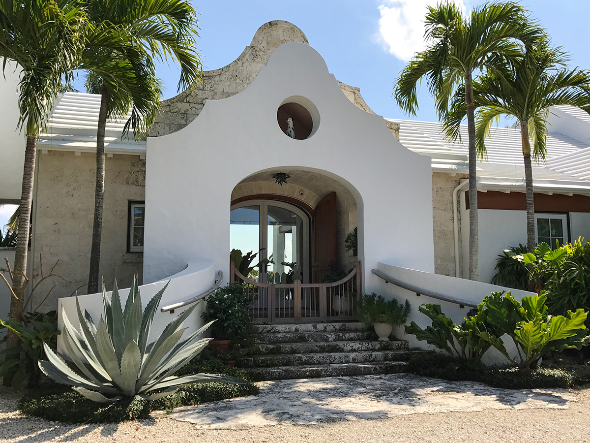 Bermuda Influences In a Palm Beach Setting | Private Newport