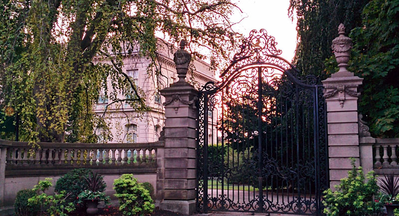 the-elms-garden-2019-22 | Private Newport