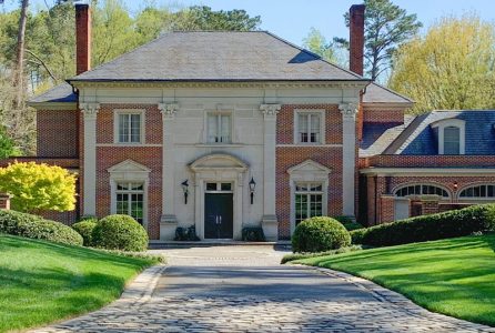 Atlanta’s Dreamy Homes in the Spring | Private Newport