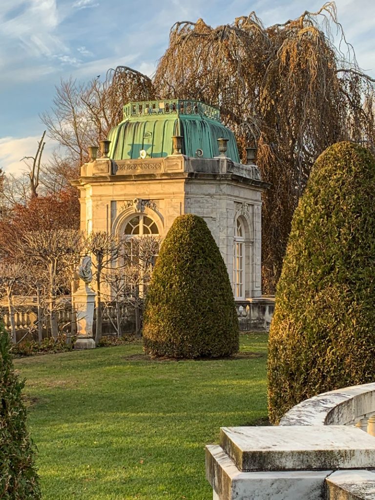 Inspiring Garden Design: The Elms Garden through the Seasons | Private ...